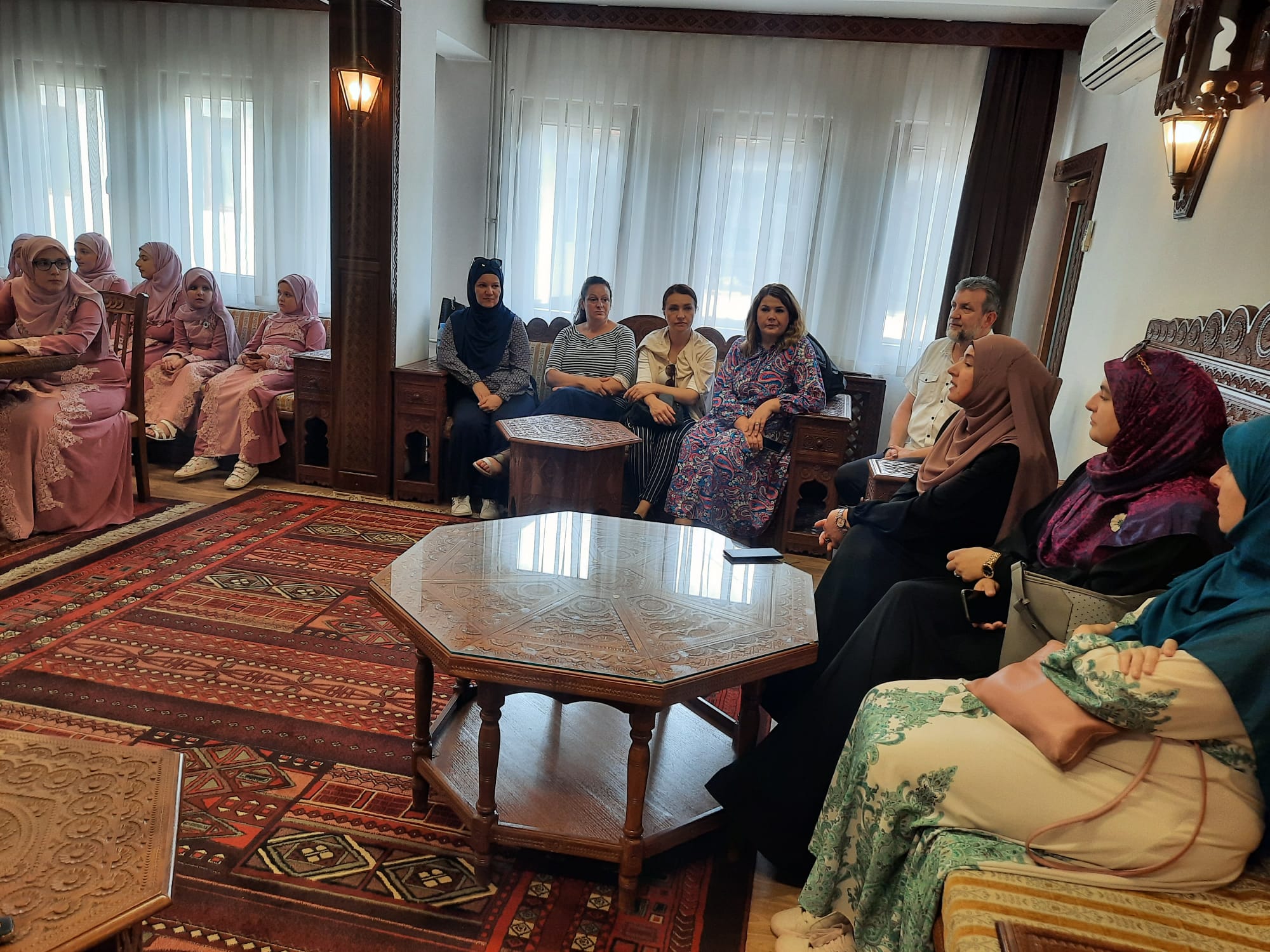 » Mešihat posjetile članice hora El-Kevser iz Goražda