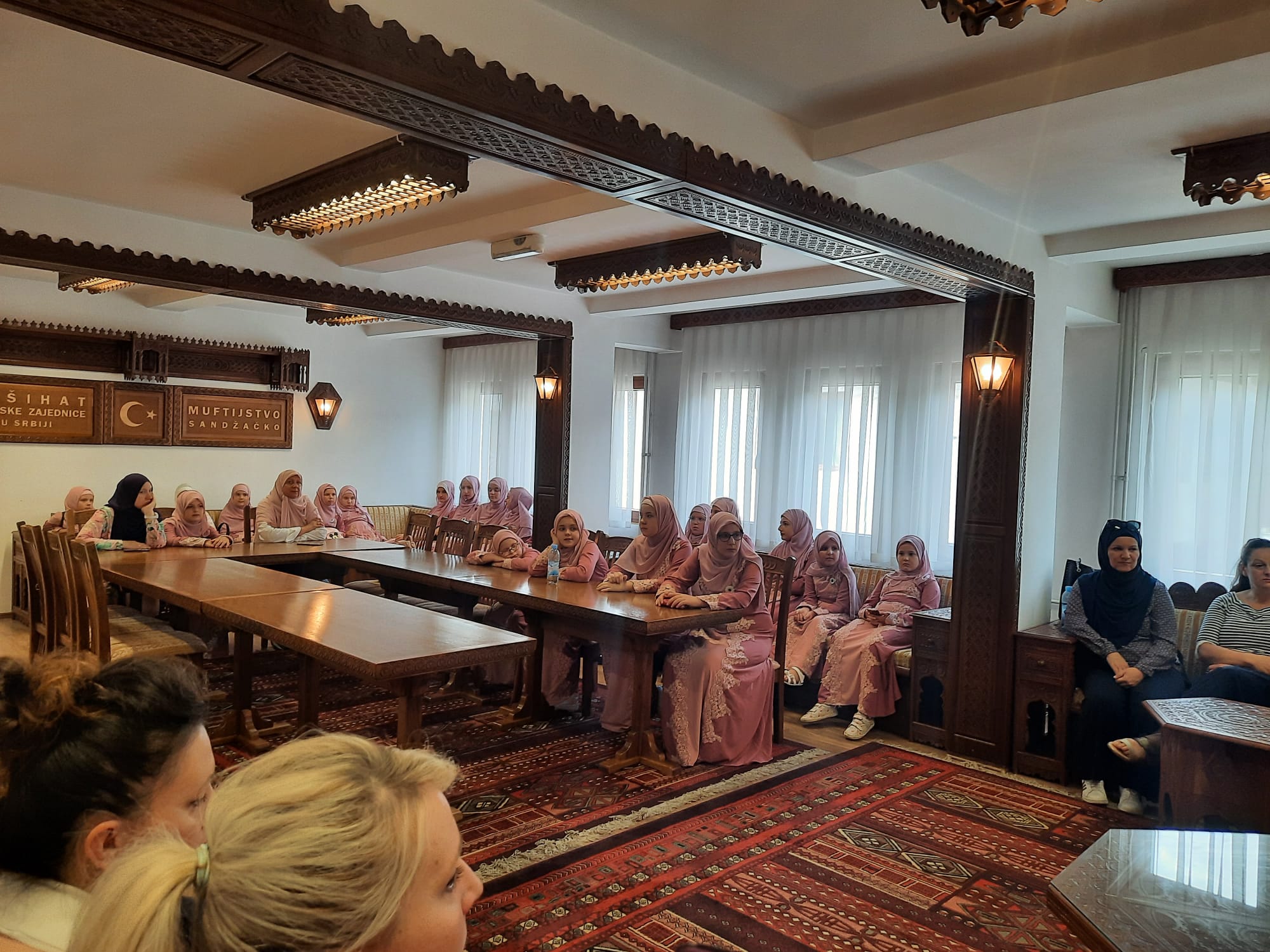 » Mešihat posjetile članice hora El-Kevser iz Goražda