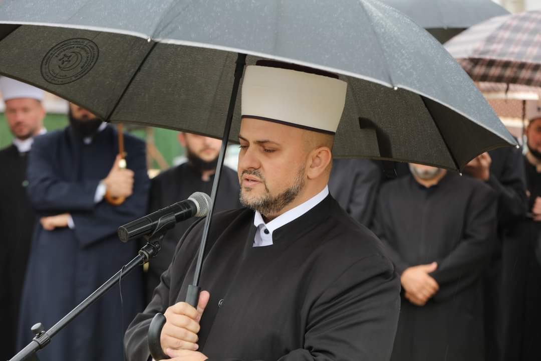 » Proučen Jasin i dova šehidima Hadžeta
